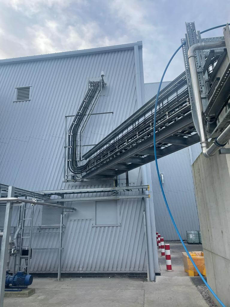 What is a cable tray: purpose, benefits and types | Jones Weatherproofing